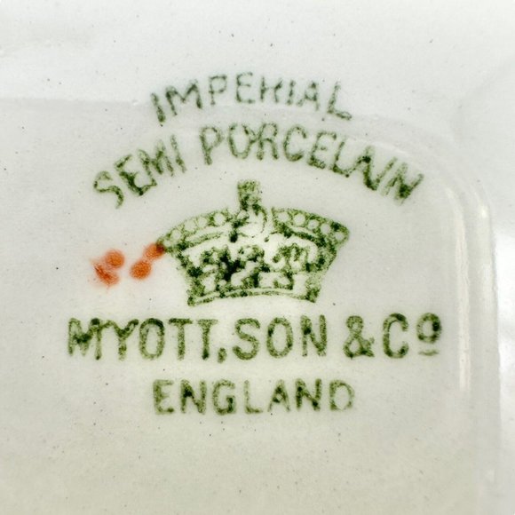 Myott Son & Co | Dining | Myott Son Co Soup Bowl Lid 2 X 75 Cream Pink ...